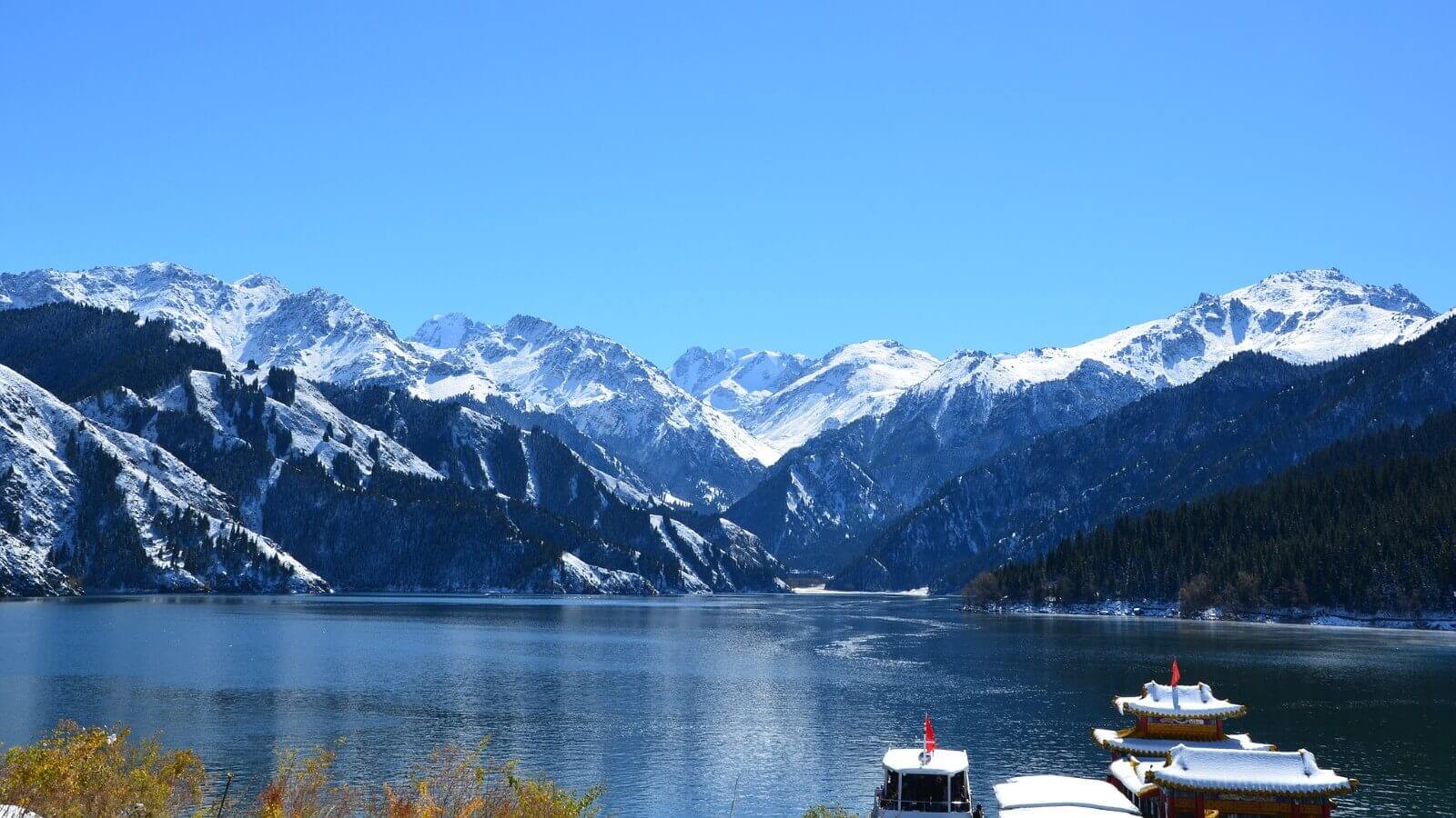 Tian Chi Lake - VisitSilkRoad