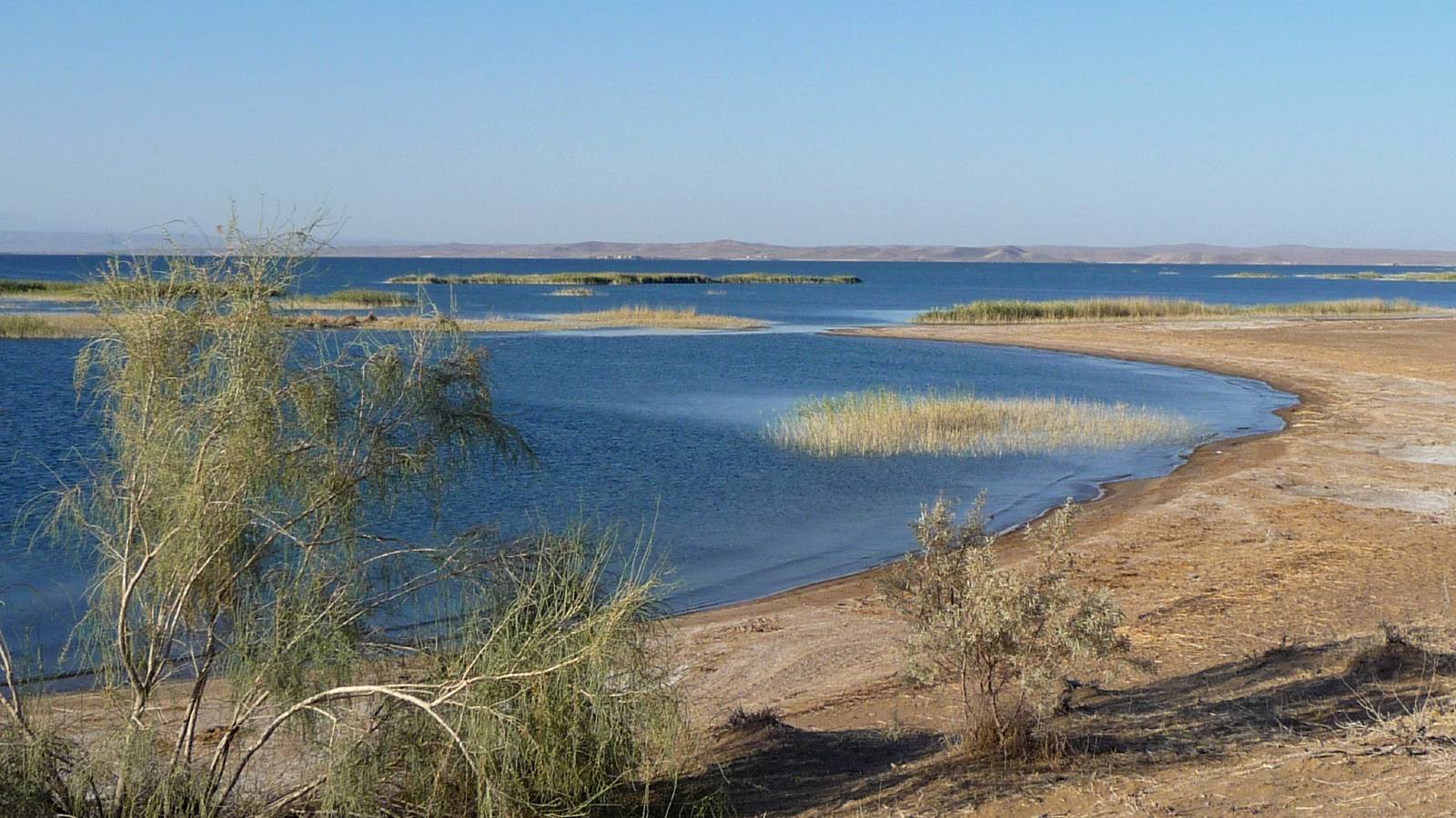 Aidarkul Lake - VisitSilkRoad