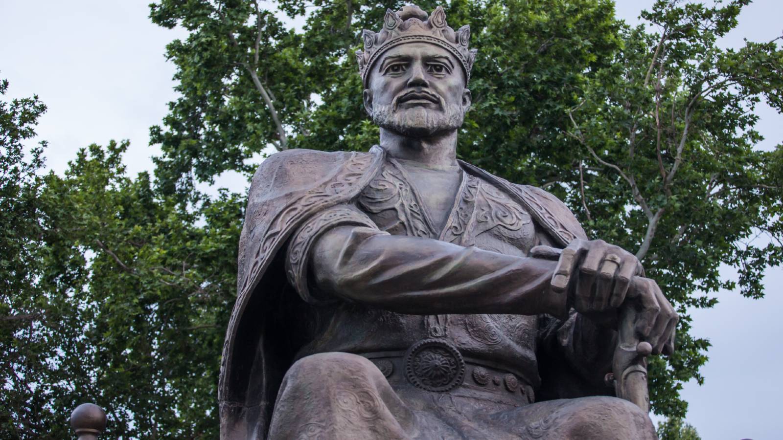 Samarkand Statue of Amir Timur - VisitSilkRoad