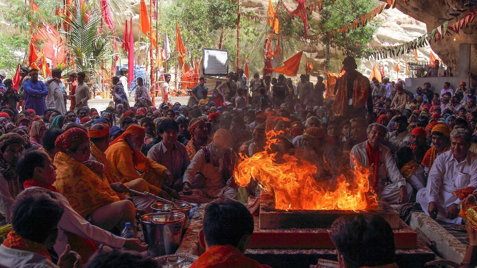 Kottari Shaktipeeth Shri Hinglaj Temple - VisitSilkRoad