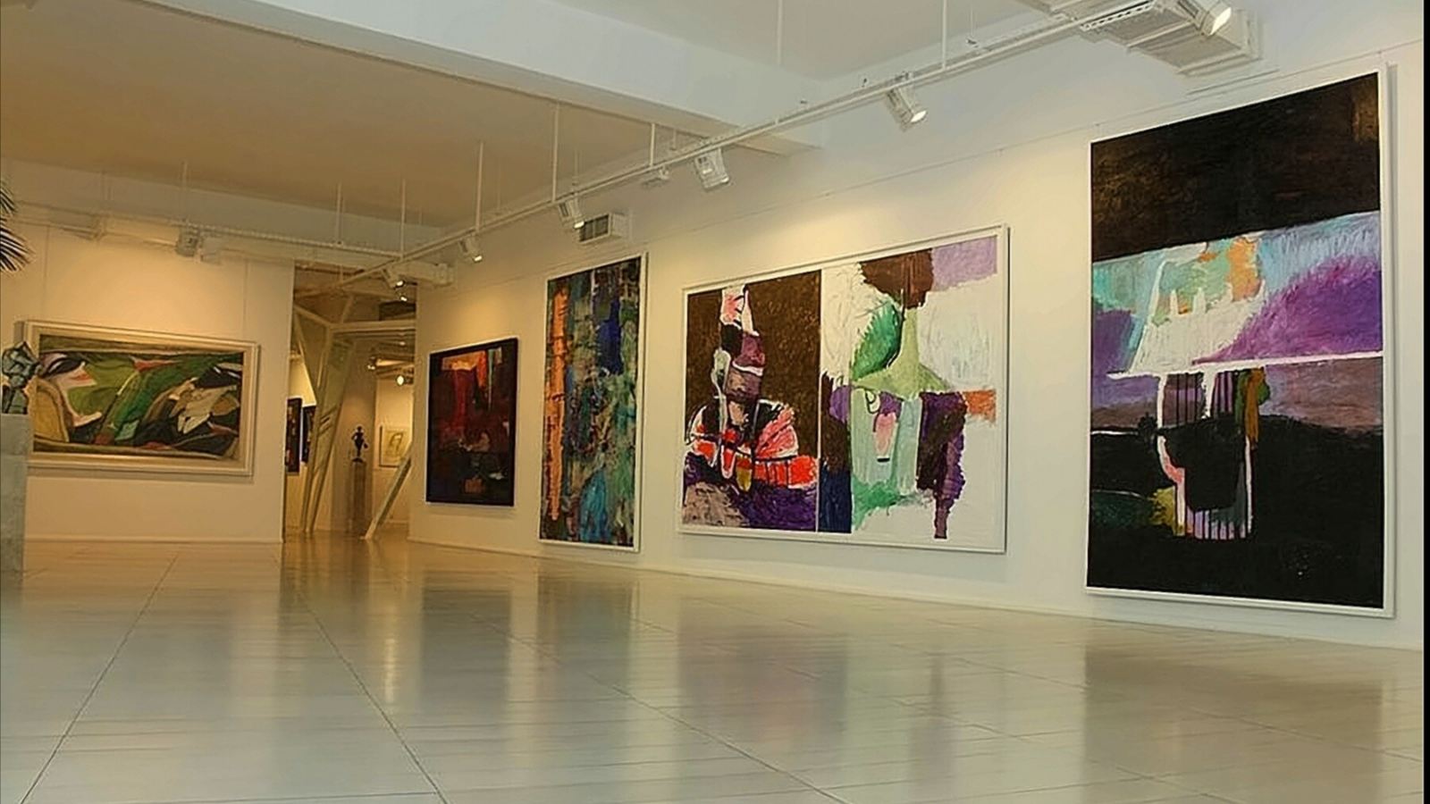 Museum of Modern Art - VisitSilkRoad